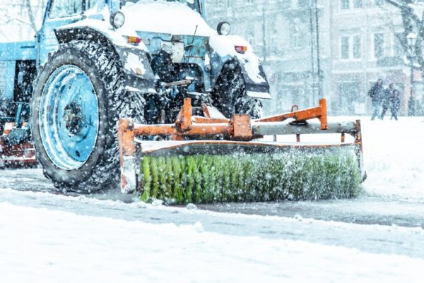 Best Way To Snow Plow A Parking Lot