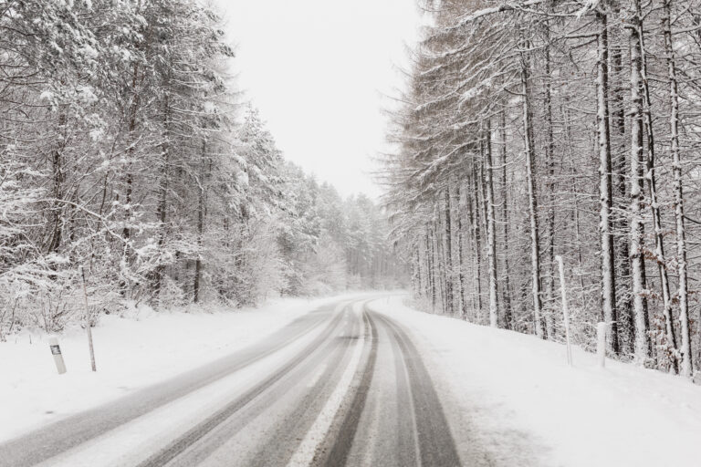 Understanding Ice Melting Points and the Benefits of Calcium Chloride ...
