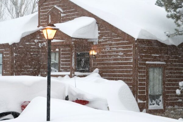 What Is Thundersnow? Understanding the Rare Winter Weather